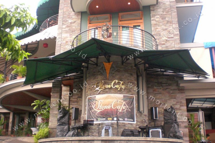 Stone Cafe Bandung | Mortent